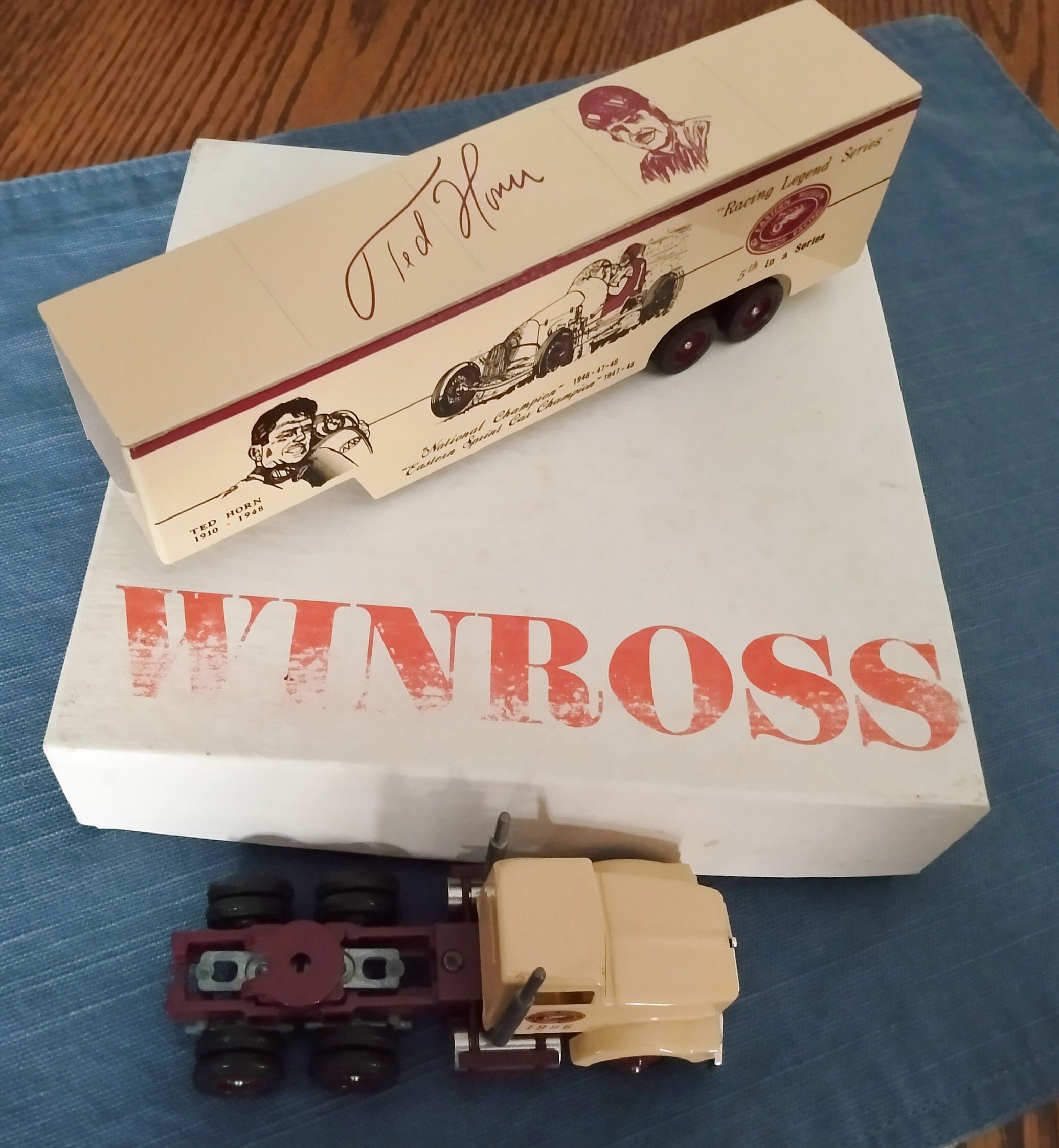 Winross 1:64 Semi-trucks Eastern Museum of Motor - Etsy