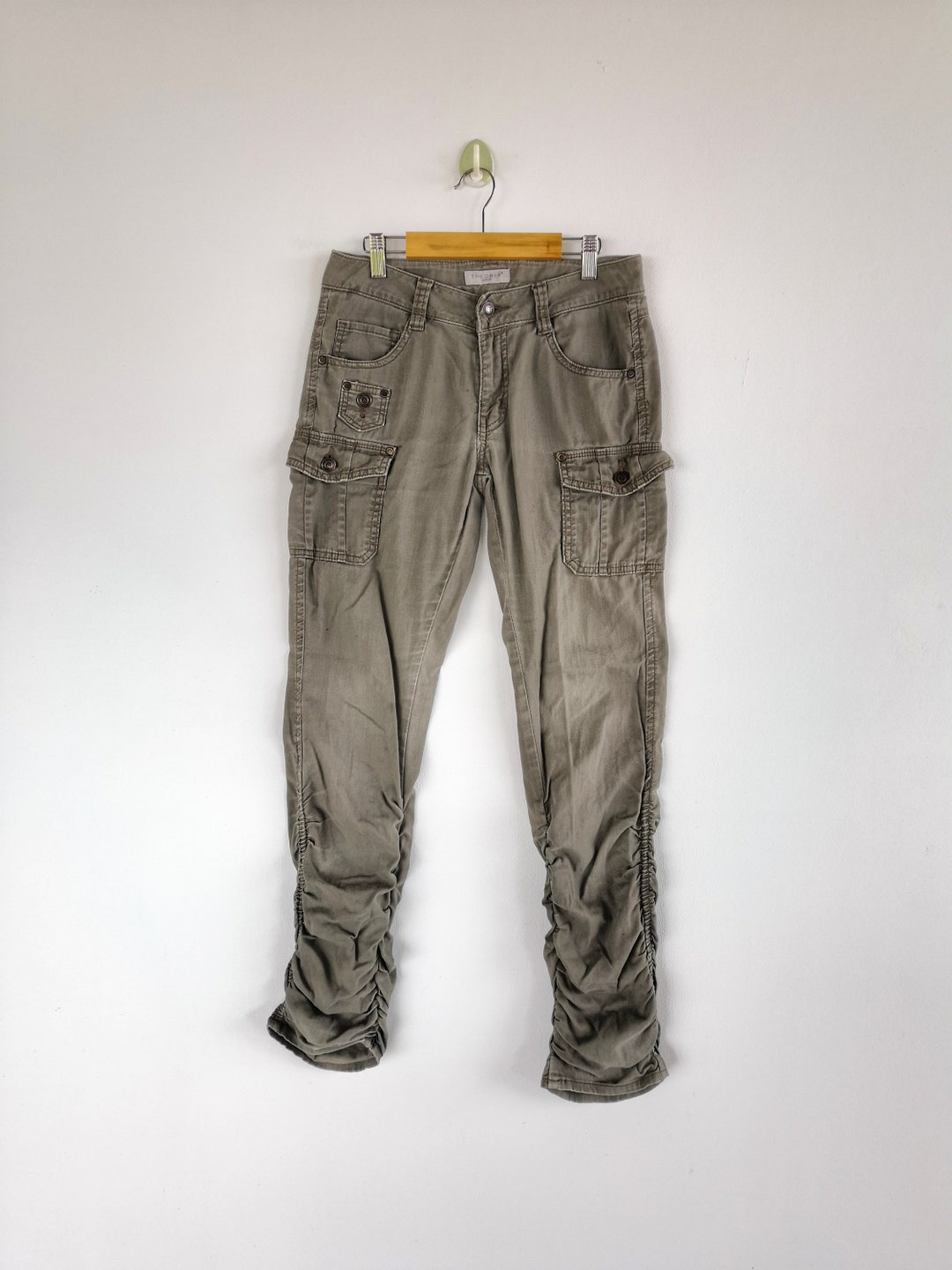 Theoria Japanese Cargo Pants Size 28 Bondage Casual Shaggy Cargo Pants ...