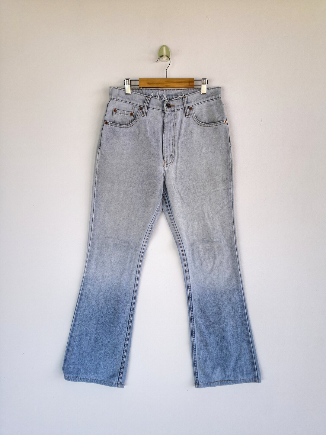 Size 28x28 Vintage Levis 517 Bootcut Jeans Levis Wide Legs Faded Light Blue Wash Denim Bell ...