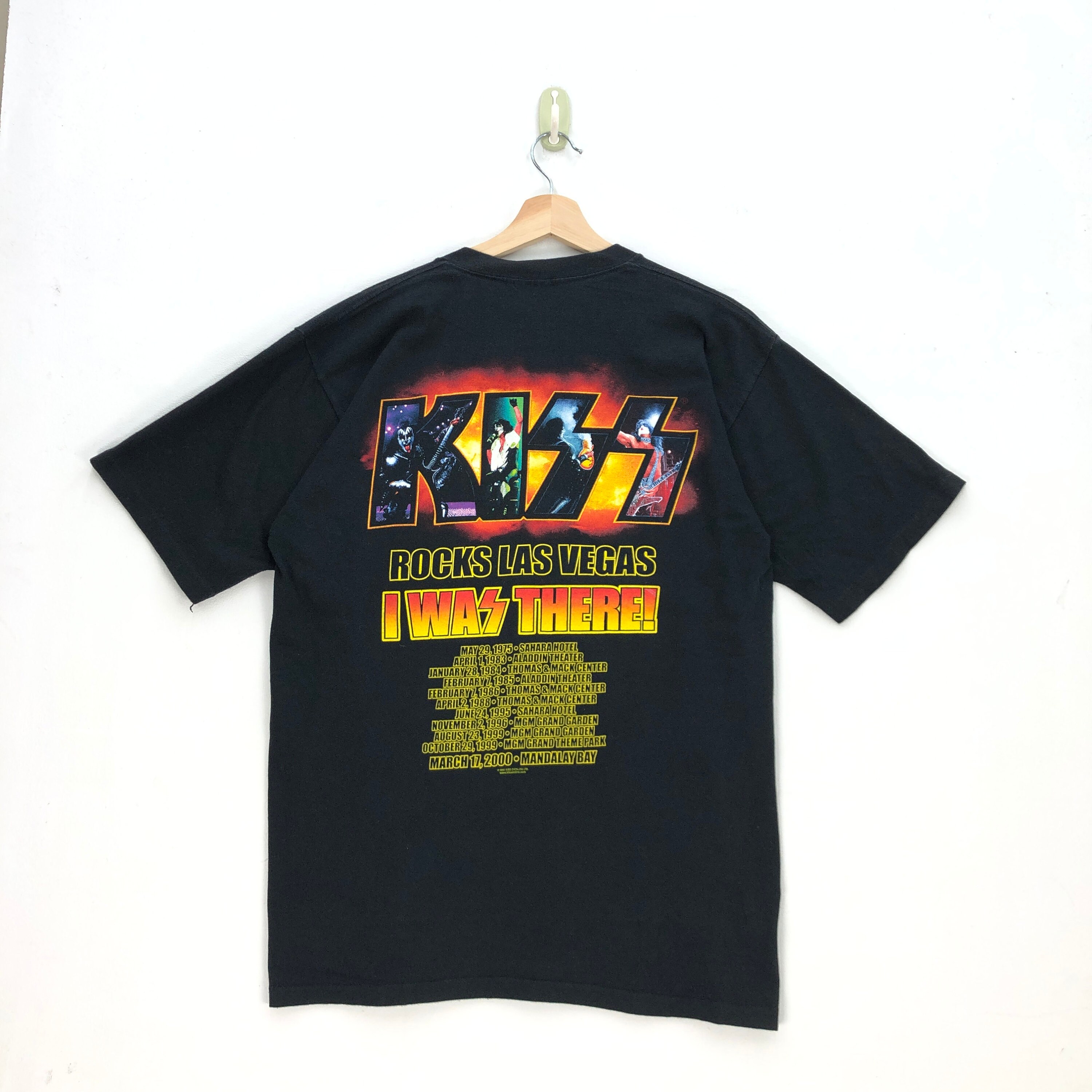 Vintage Y2K KISS Asylum Worldwide Tour Band T-shirt Heavy Metal Band Tee Large Black Kiss ...