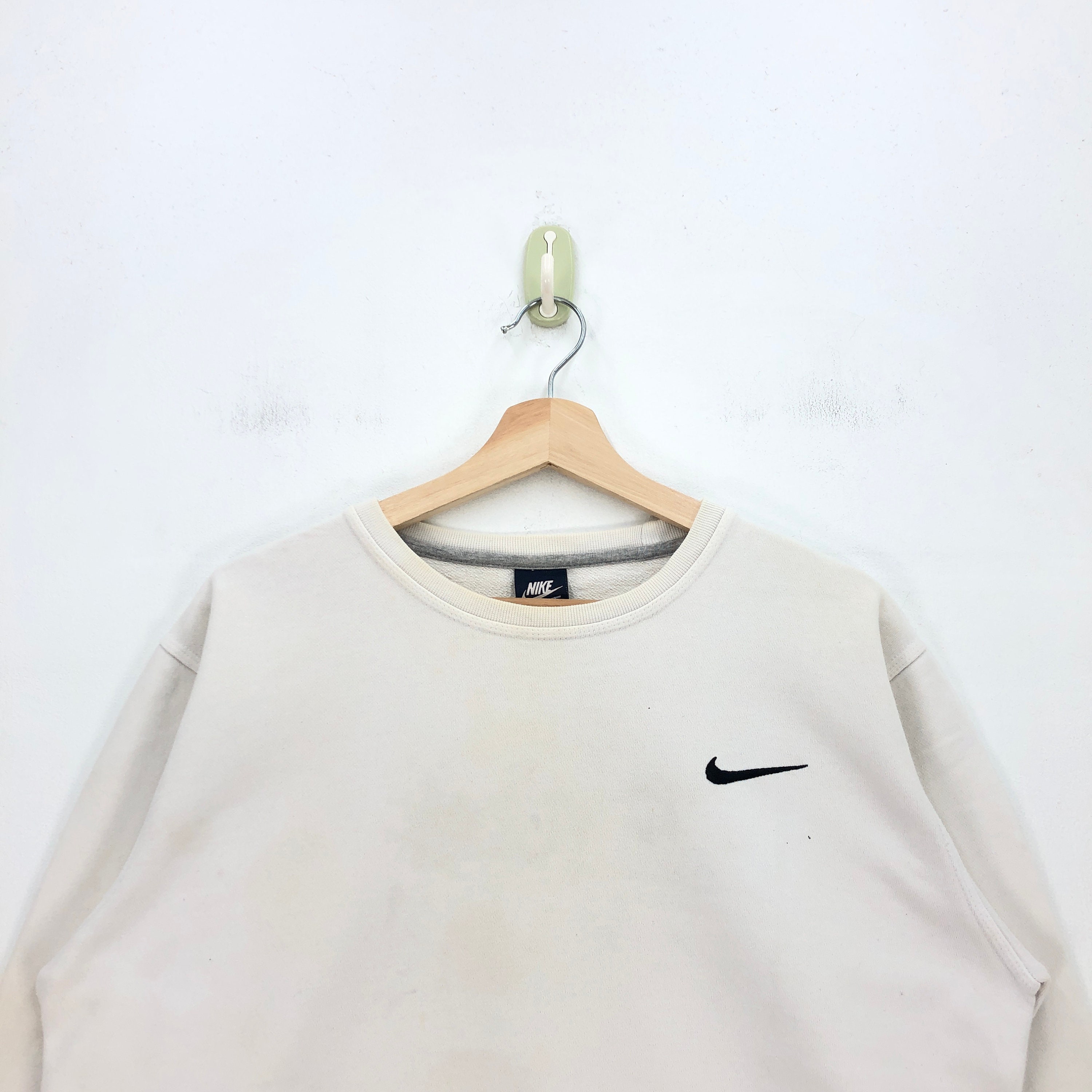 Vintage Y2K Nike Sweatshirt Pullover Medium Nike Swoosh Baggy Sweater ...