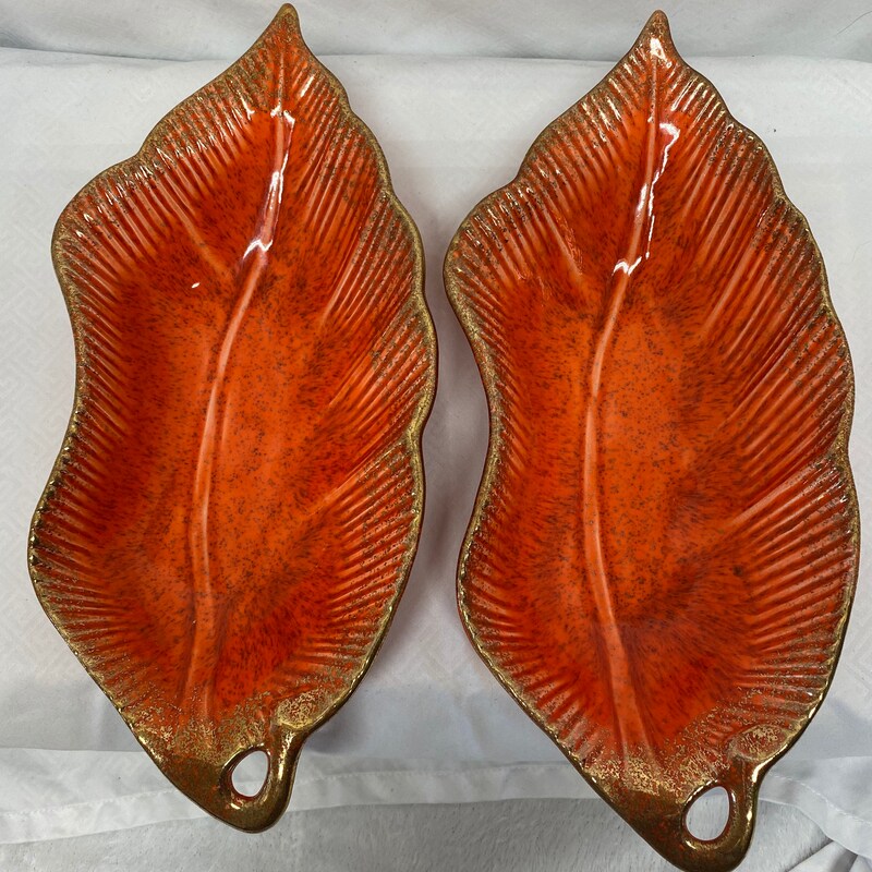 California Original Pottery Leaf Tray - Etsy