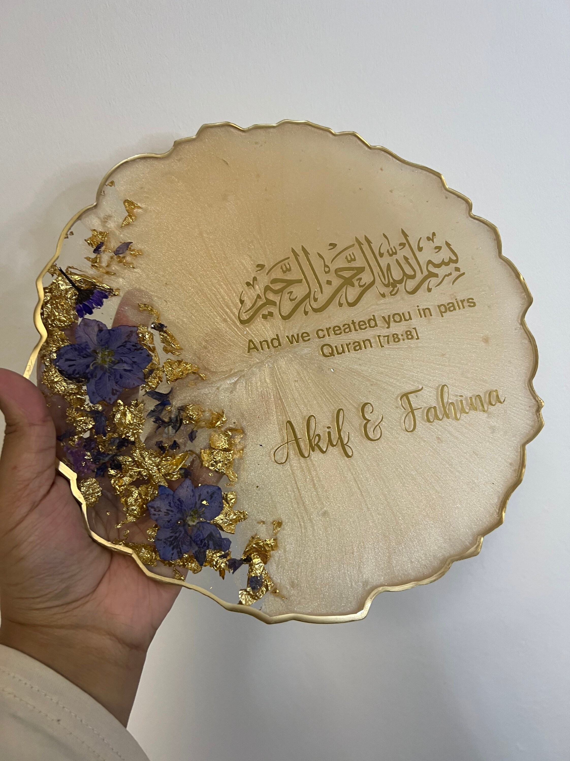 Round Custom Resin Ring Plate With Two Ring Holders Nikkah - Etsy UK