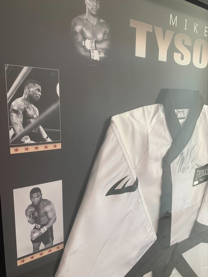 Mike Tyson Signed Authentic Everlast Robe With PSA Authentication - Etsy