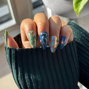 Sophie Press on Nails| Anime Nails| Jewel Tones| Howl's Castle | Gold ...