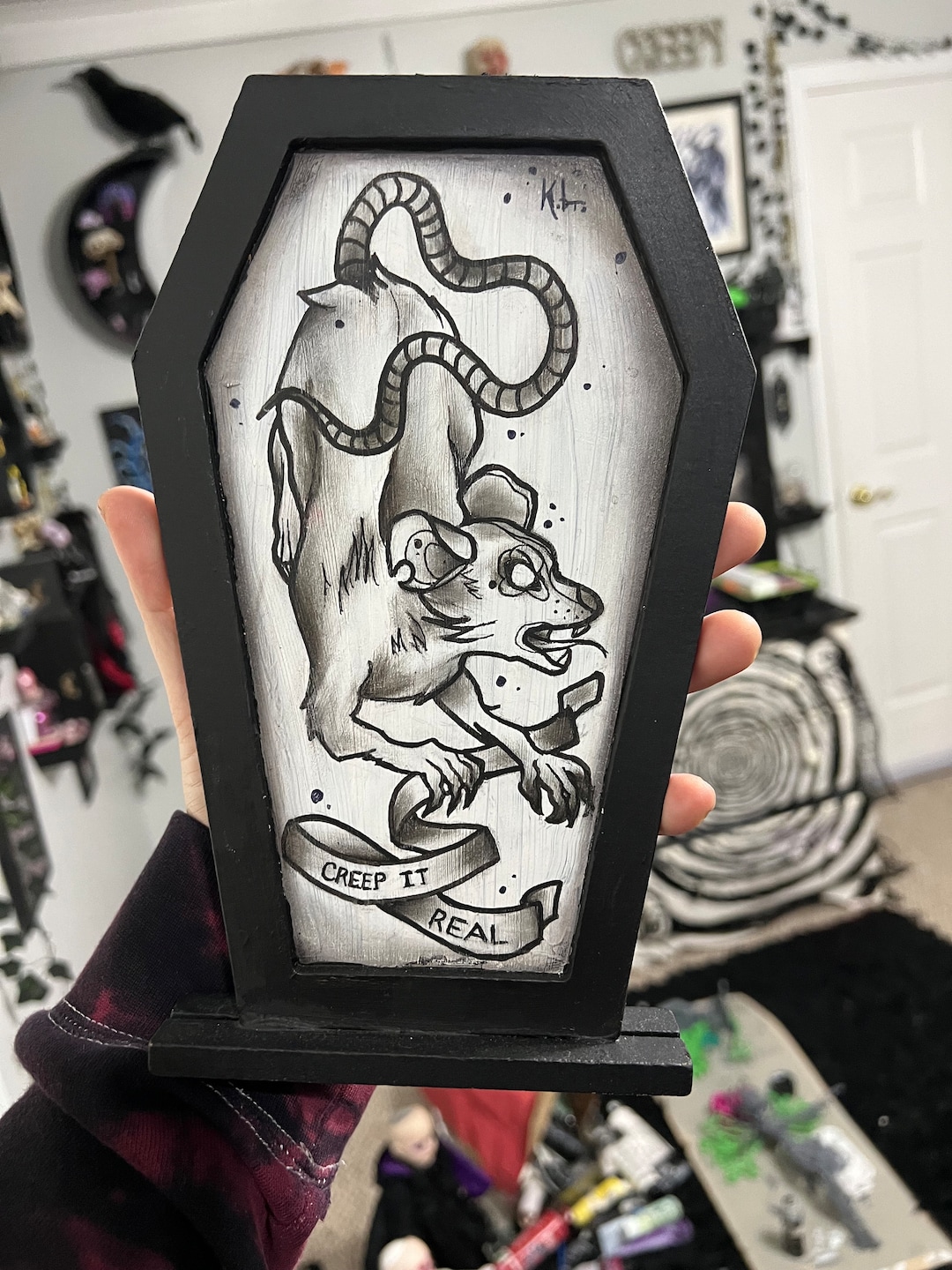 CREEP IT REAL 10” Coffin Shaped Painting - Etsy