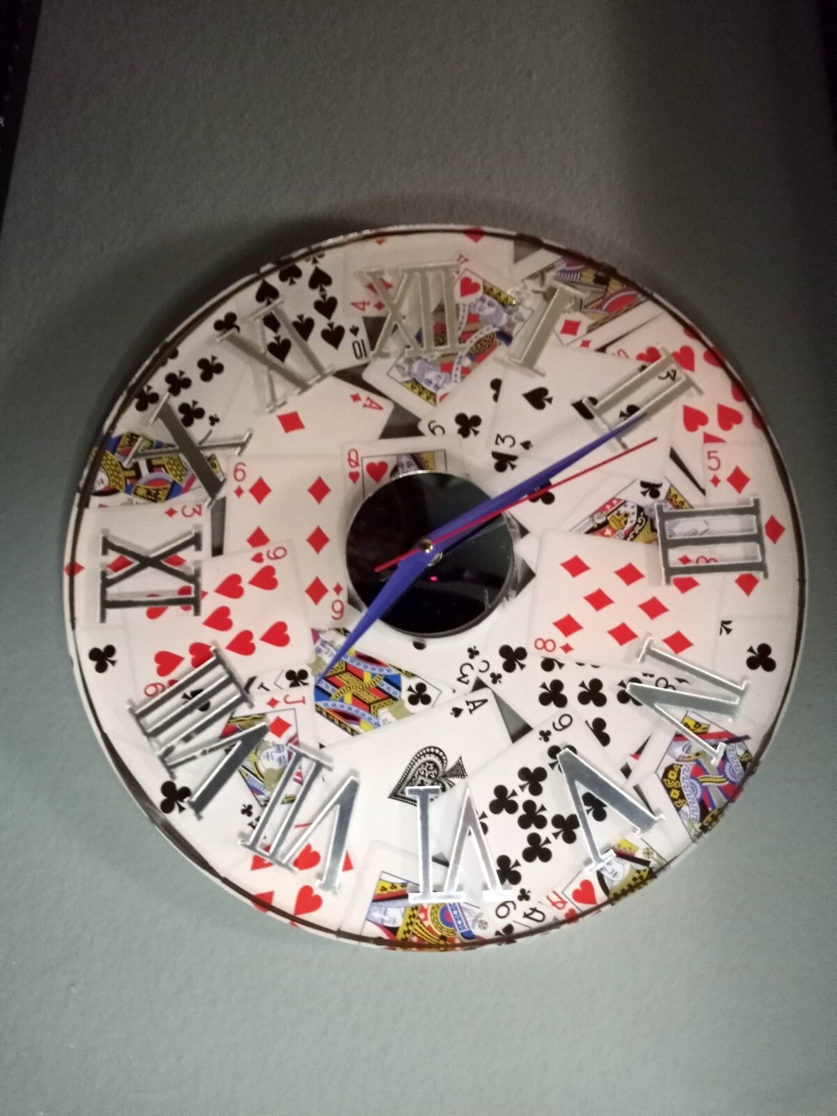 Custom Resin Poker Card Clock - Etsy