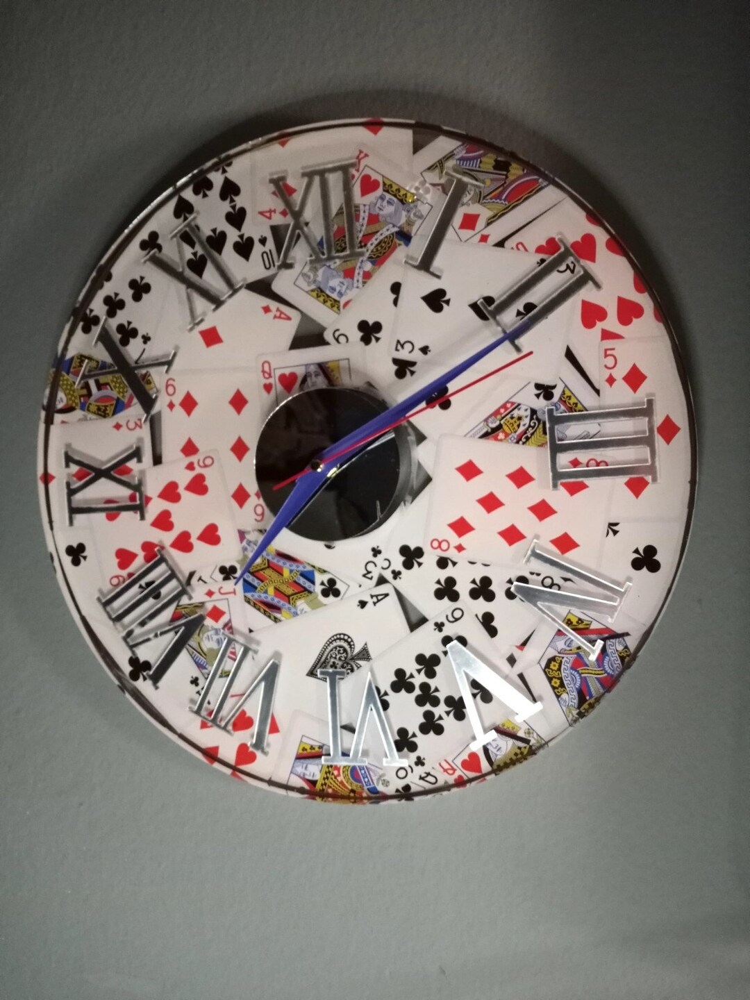 Custom Resin Poker Card Clock - Etsy