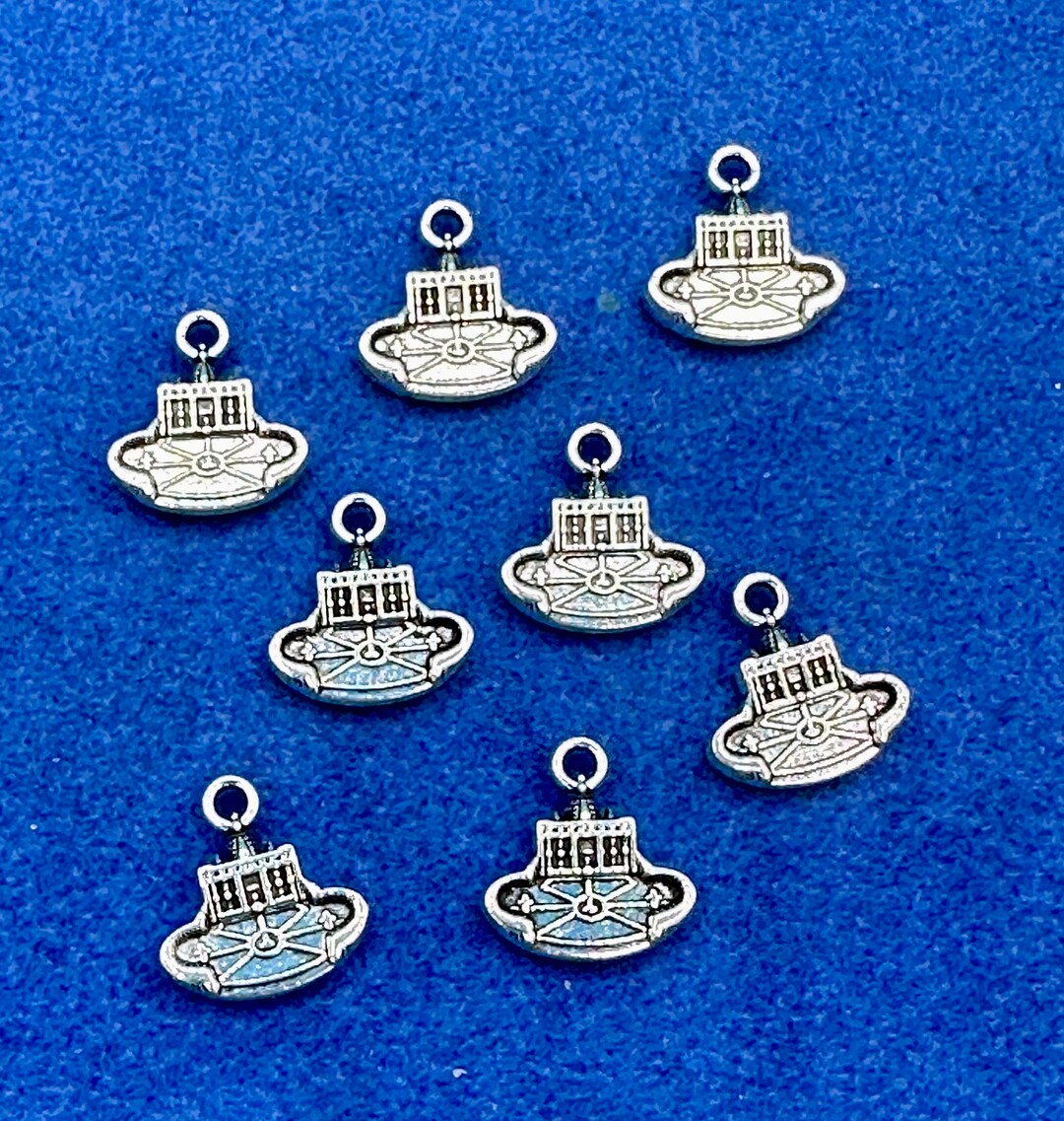 Silver Vatican City State, St Peter’s Basilica and Square Holy Monument ...