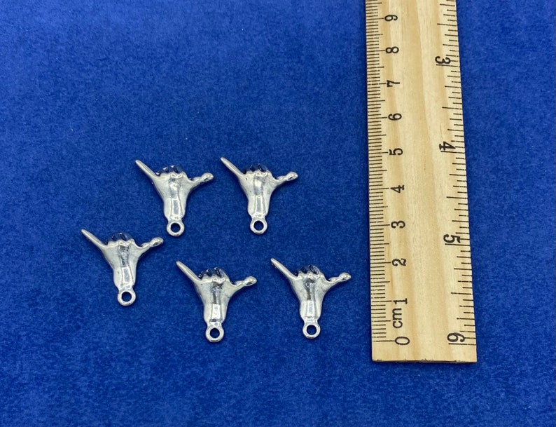 Silver Hawaiian Surfer Hand Sign Symbol ‘ the Shaka’ Charms Pendants ...