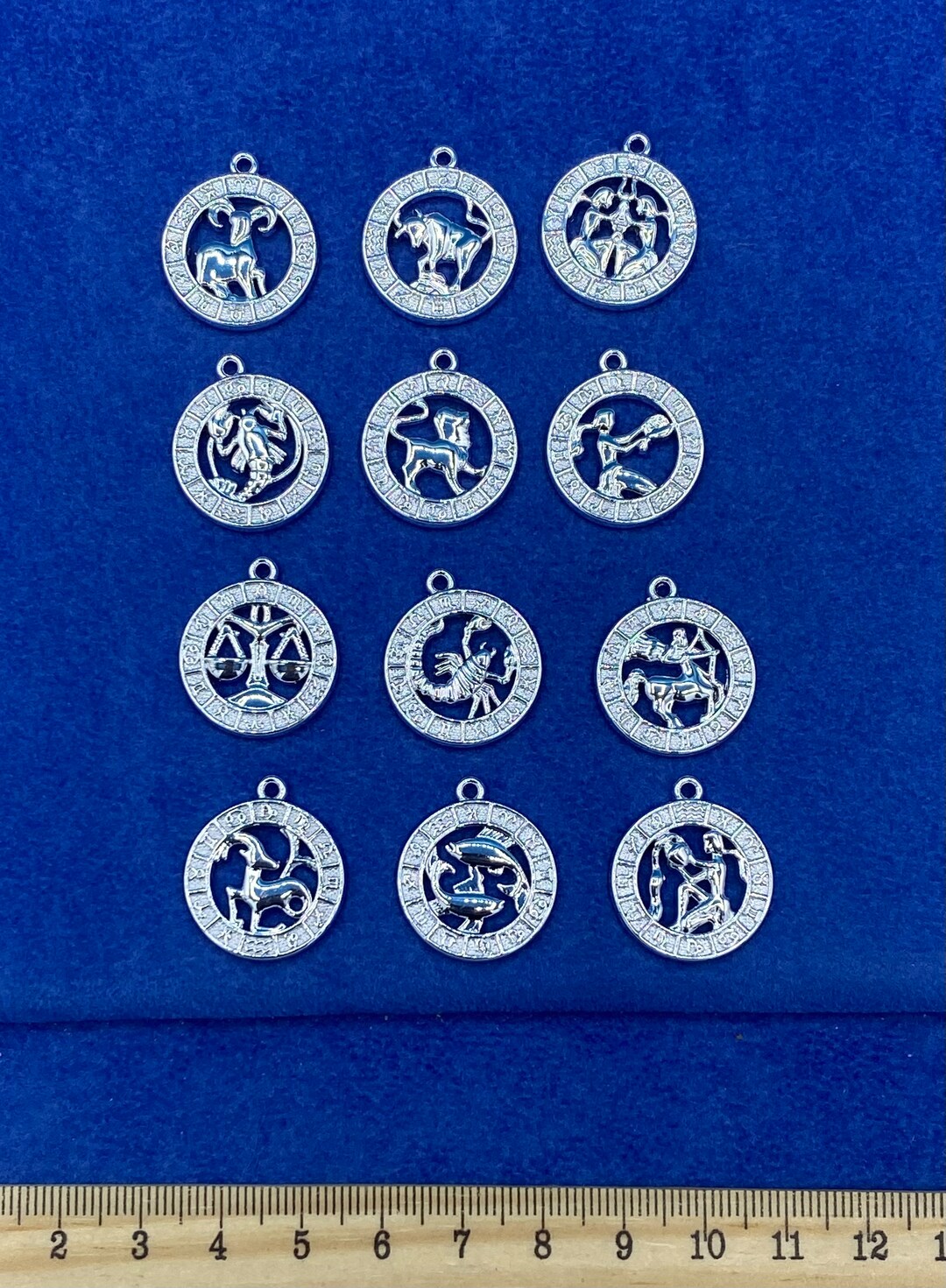 Bright Silver Astrology Symbols Set of Twelve Zodiac Star Sign Round ...