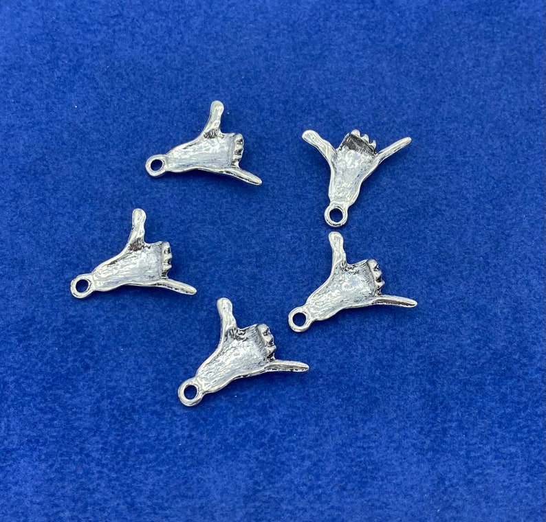 Silver Hawaiian Surfer Hand Sign Symbol ‘ the Shaka’ Charms Pendants ...