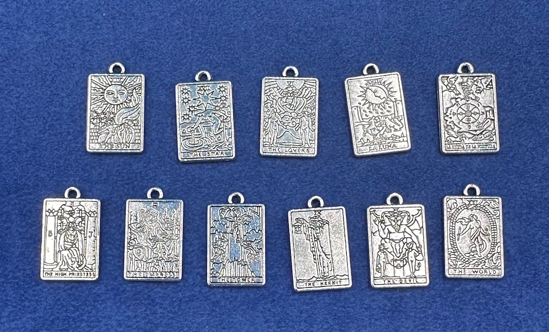 Silver Traditional Tarot Card Fortune Telling Set Charm Pendants Set of ...