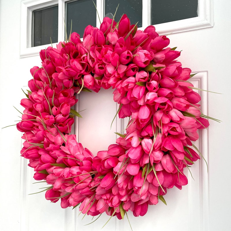 Tulip Wreath - Etsy