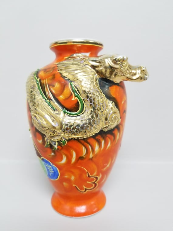 Pair of Antique Japan Moriage Dragonware Vases - munimoro.gob.pe