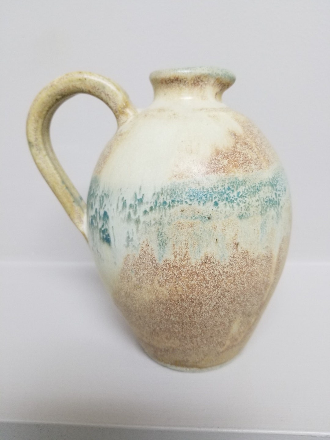 Maigon Daga Pitcher - Etsy