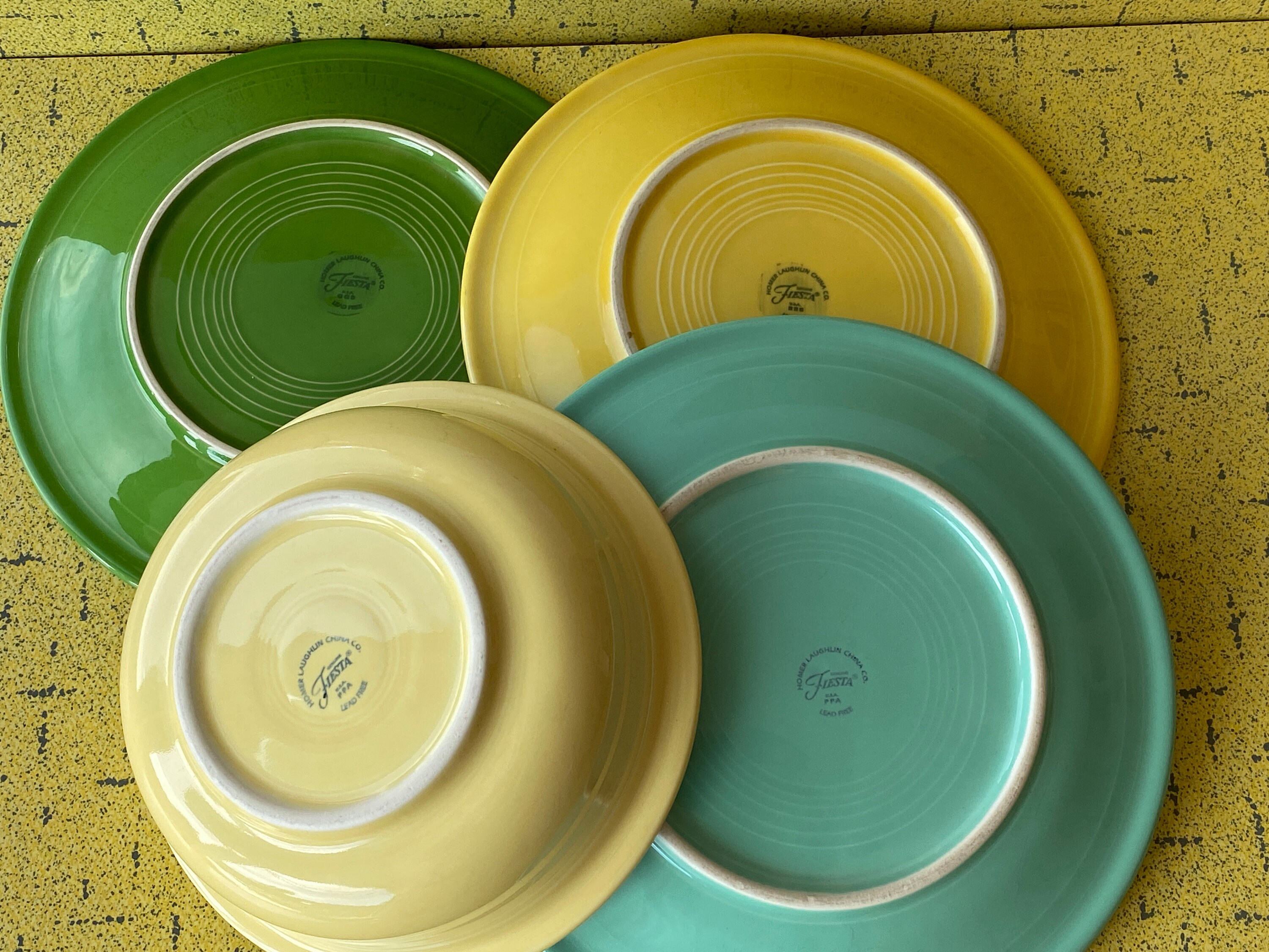Genuine FIESTA Ware HLC 4 Piece Starter Set - 3x 10 5/8" Plates - 8 1/2 ...