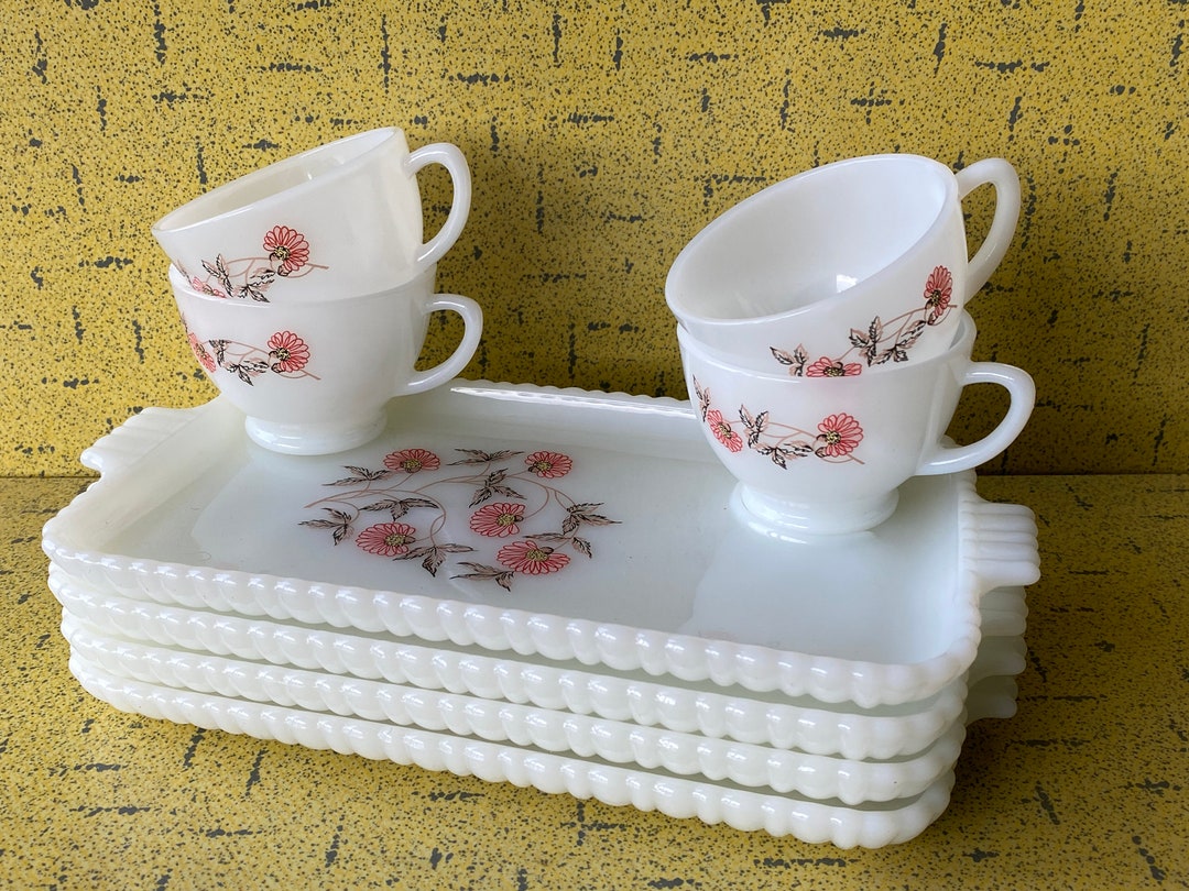 Fire King Glass Vintage 1958-60 Pink FLEURETTE Pattern Snack / Lunch ...