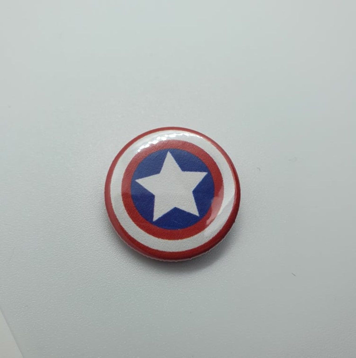 Set consisting of 8 Superhero pins diameter 25mm in metal to | Etsy