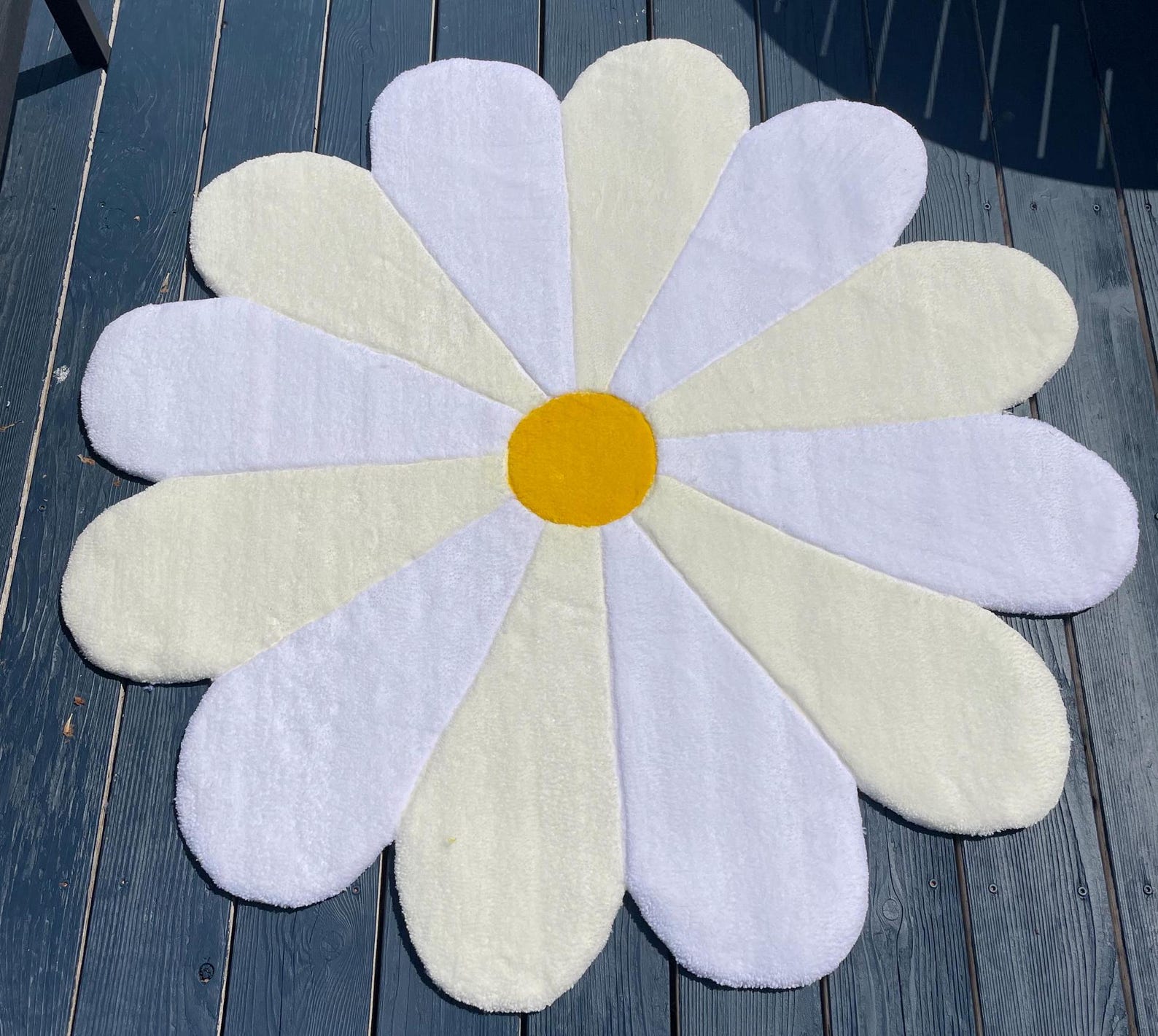 Flower (daisy) Tufted Carpet - Etsy