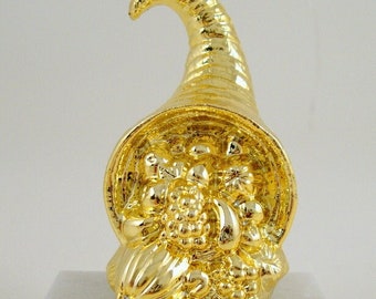 Groundhog Medallion Trophy With Column on Marble Base - Etsy