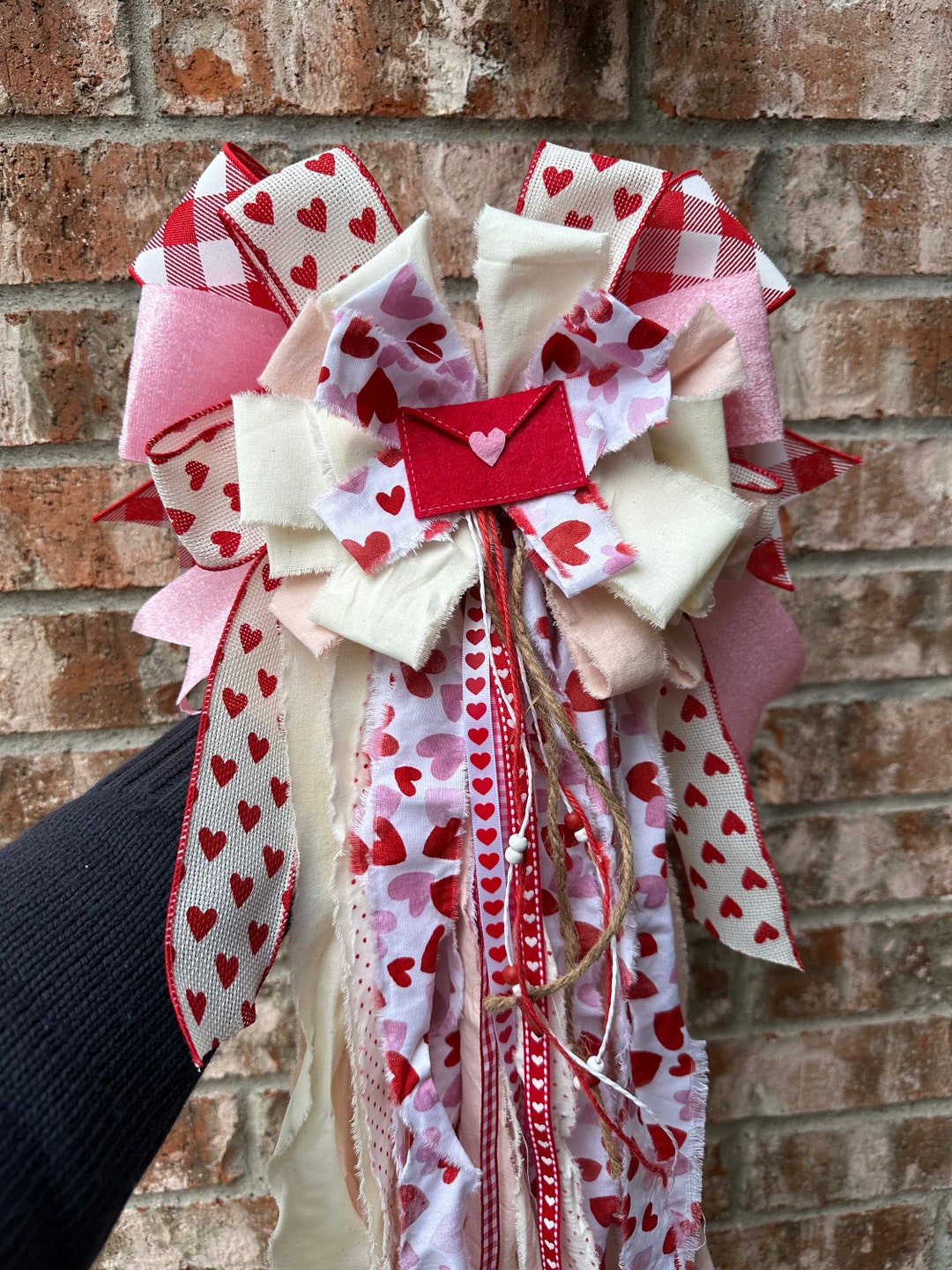 12 Wreath Shabby Rug Bow Valentines Day Wired Ribbon Bow Hearts Red and ...