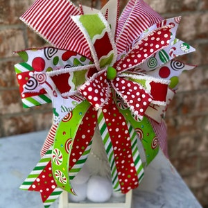 Whimsical Christmas Tree Topper, Christmas Bow, Lantern Bow, Grinch ...