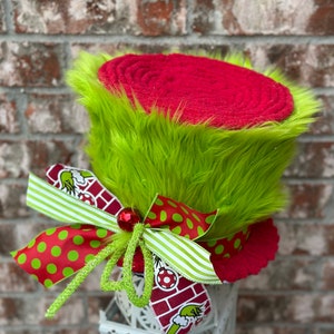 Whimsical Christmas Tree Topper, Grinch Themed Top Hat, Tree Topper ...