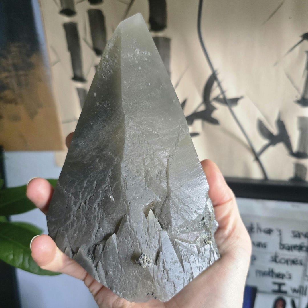 Single Point Dragon Scale Black Phantom Calcite With Internal Phantom ...