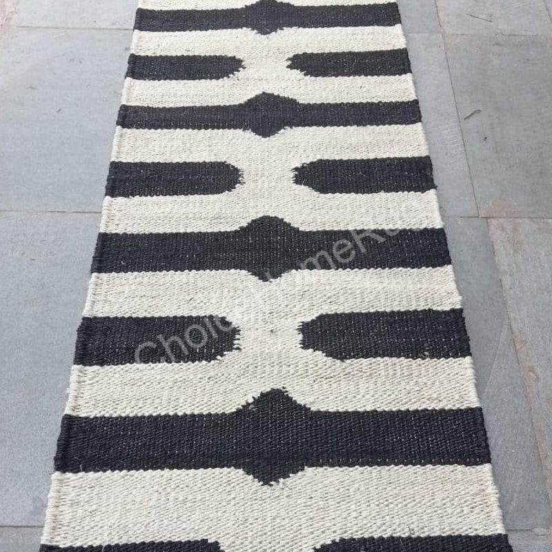 Black 3 X 8 Rug - Etsy