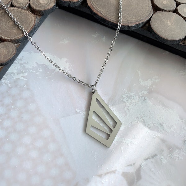 Kite Necklace - Etsy