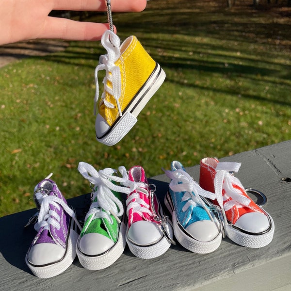 Converse Keychain - Etsy