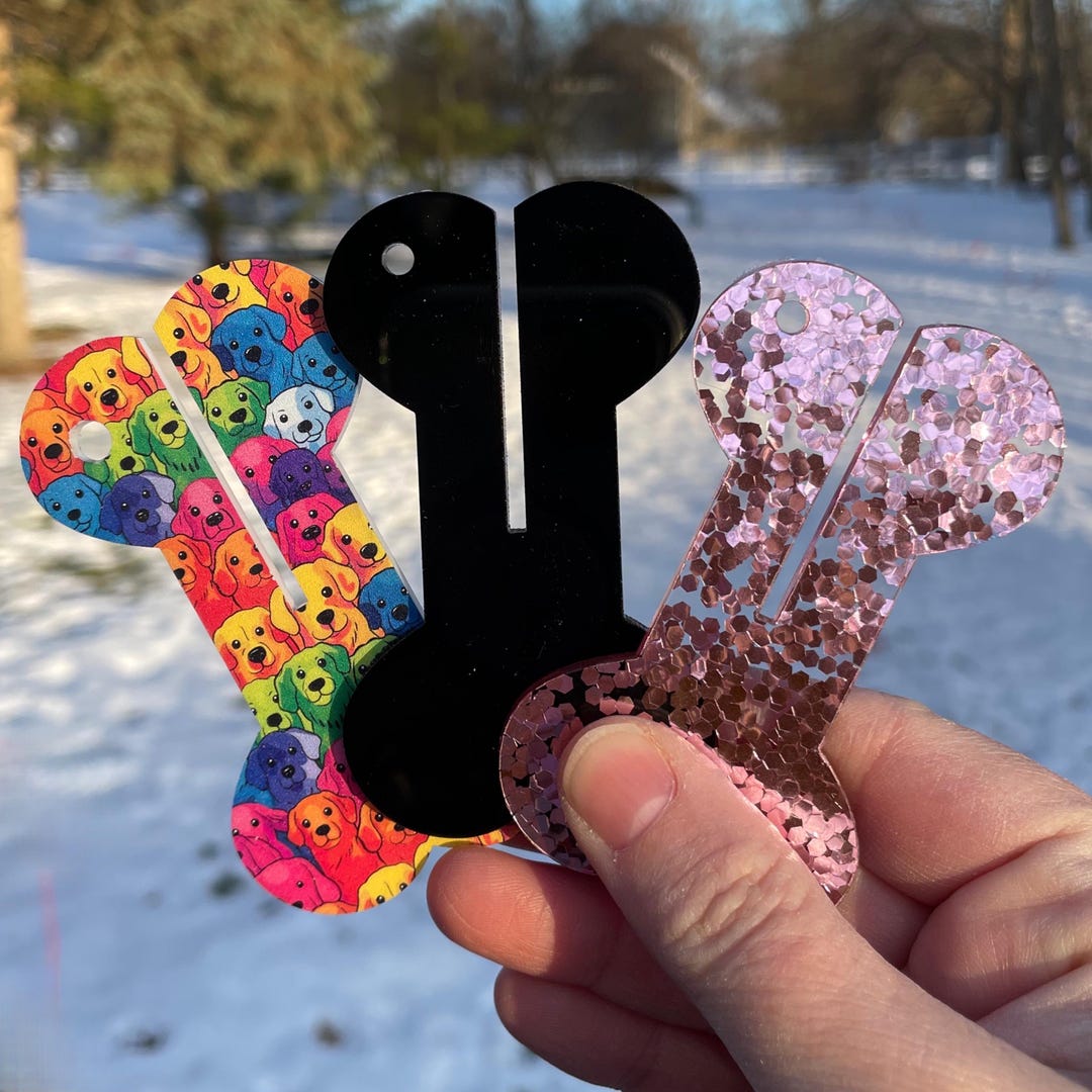 Doggie Waste Bag Holder | Clip on Doggie Poop Bag Holder | Hands Free ...