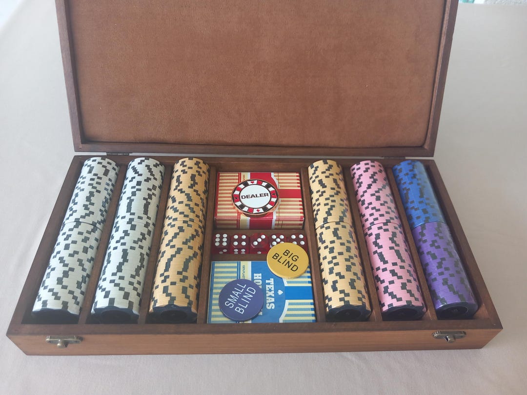 Personalised, Quality Wooden Box With 300 Numbered Poker Chip Set - Etsy