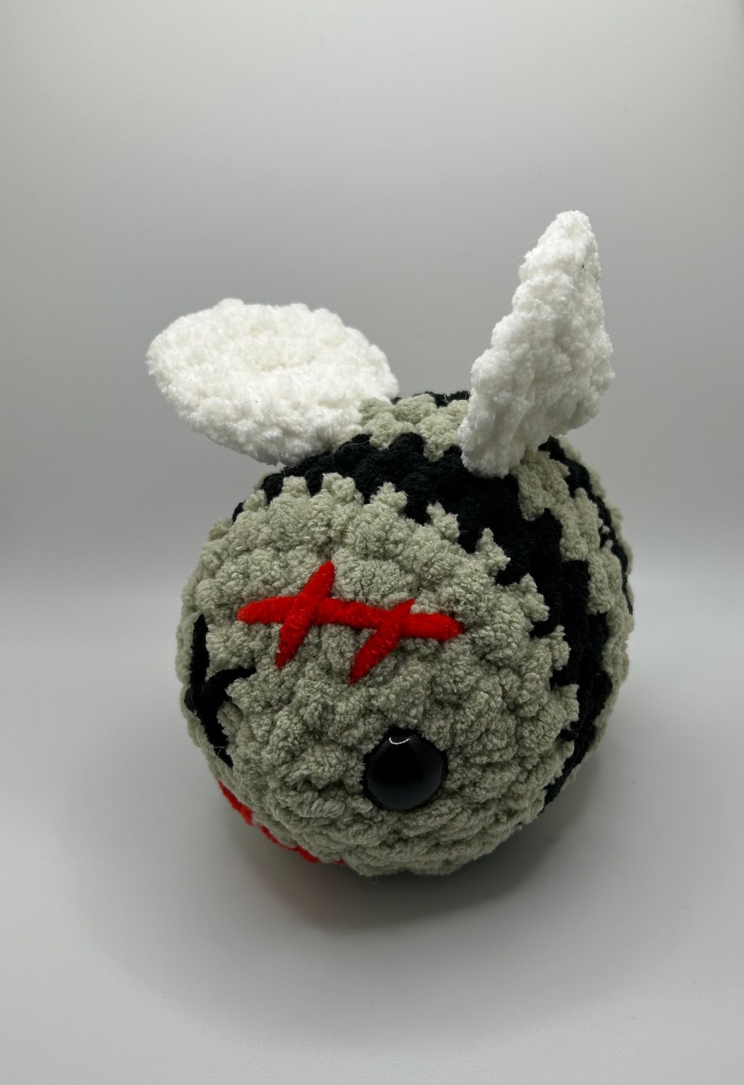 Zom-bee, Zombie Plush, Bee Plush, Bee Decor for Home, Zombie Decor ...