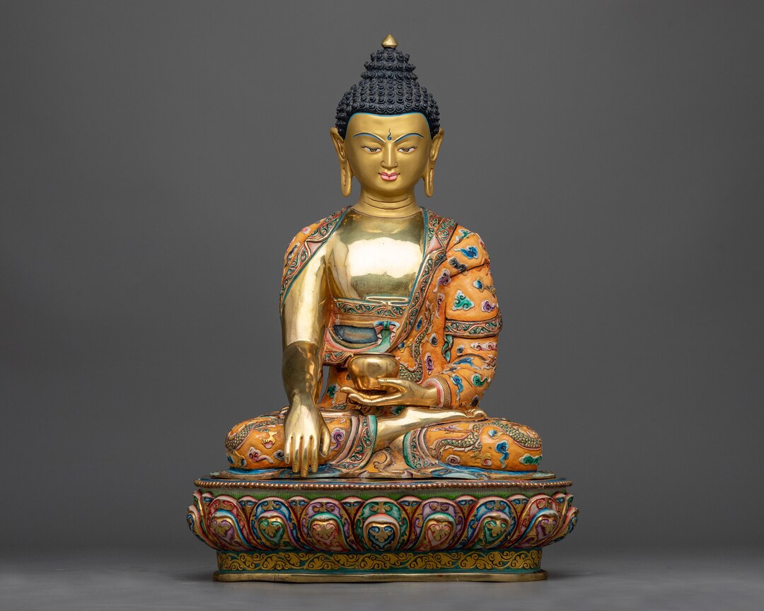 Beautiful Copper Statue of Shakyamuni Buddha - Traditionally Handmade ...