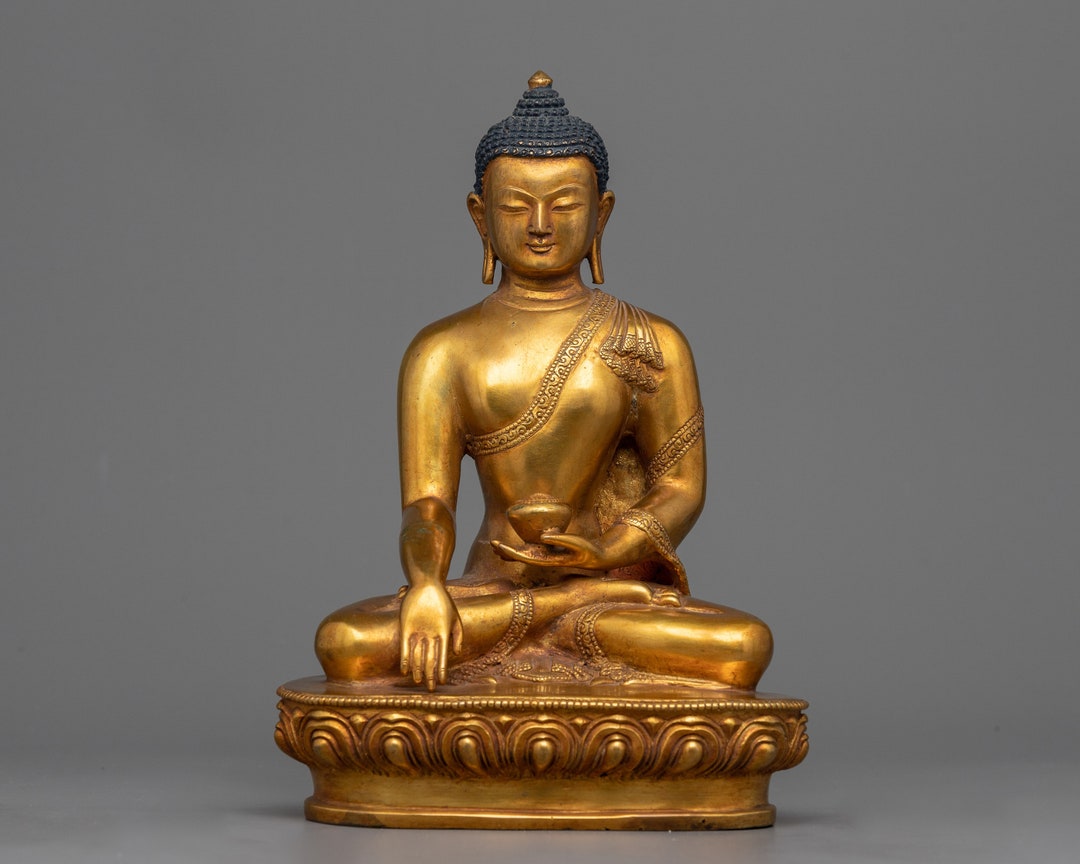 Shakyamuni Buddha Rupa | Traditional Himalayan Nepali Artwork | Copper ...