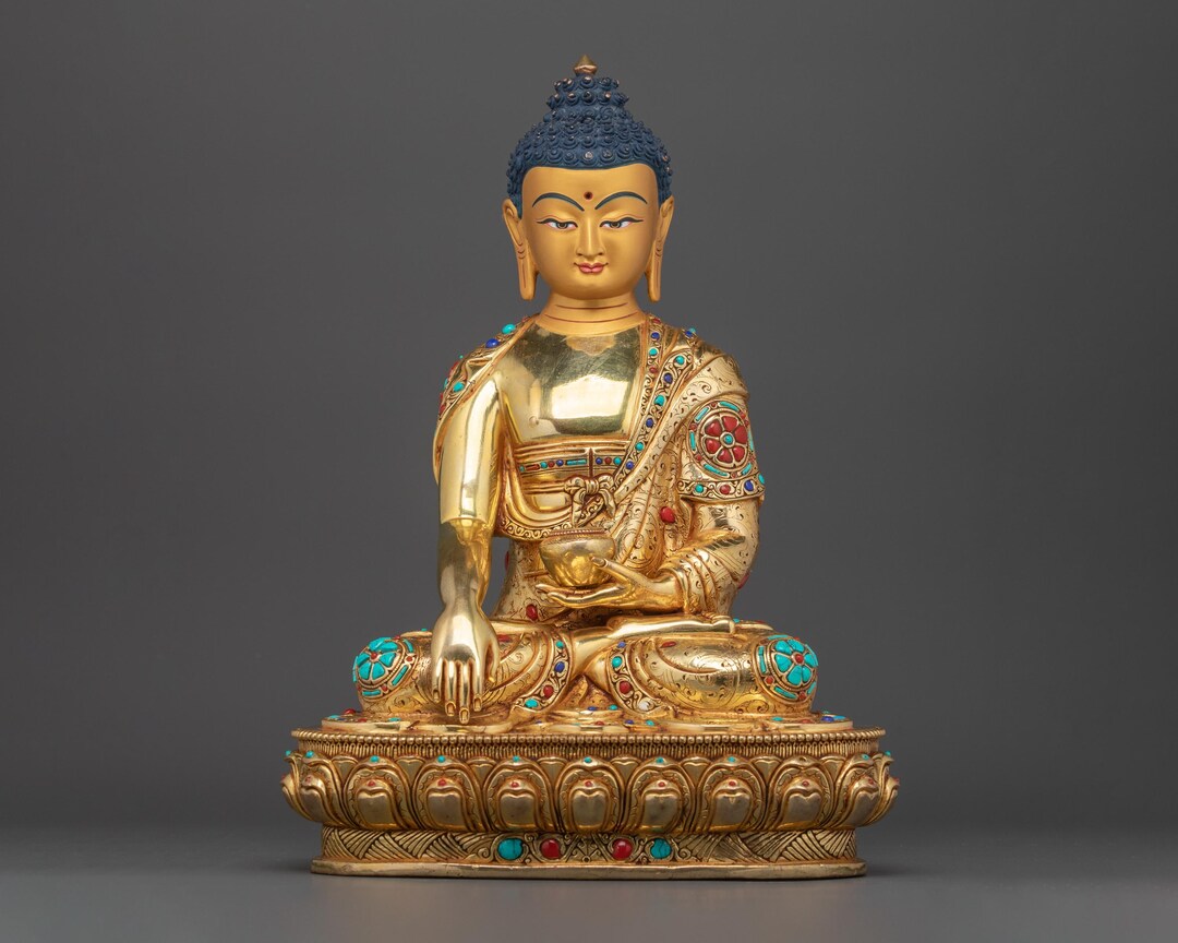 Flawlessly Handcarved Shakyamuni Buddha Statue | 24K Gold Gilded Copper ...