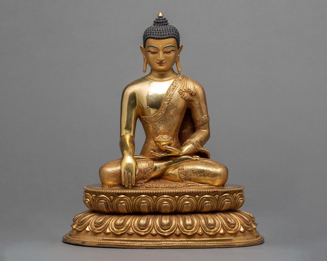 Shakyamuni Buddha Statue | Authentic Tibetan Hand-crafted Sculpture of ...