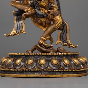 Kurukulla Dakini Statue | Tibetan Buddhist Goddess of Enlightened Magic ...