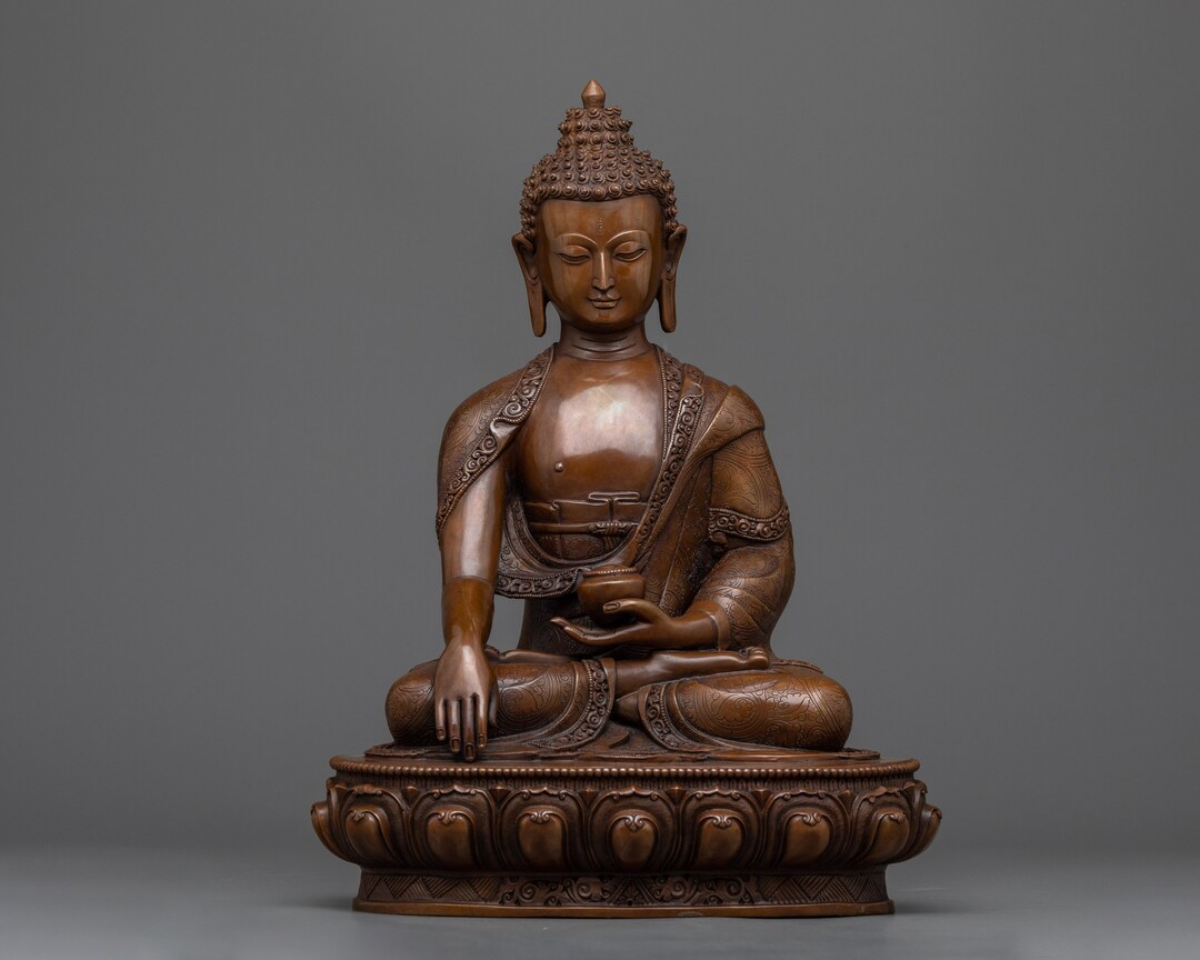 Shakyamuni Buddha Oxidized Statue - Perfect for Garden or Outdoor ...