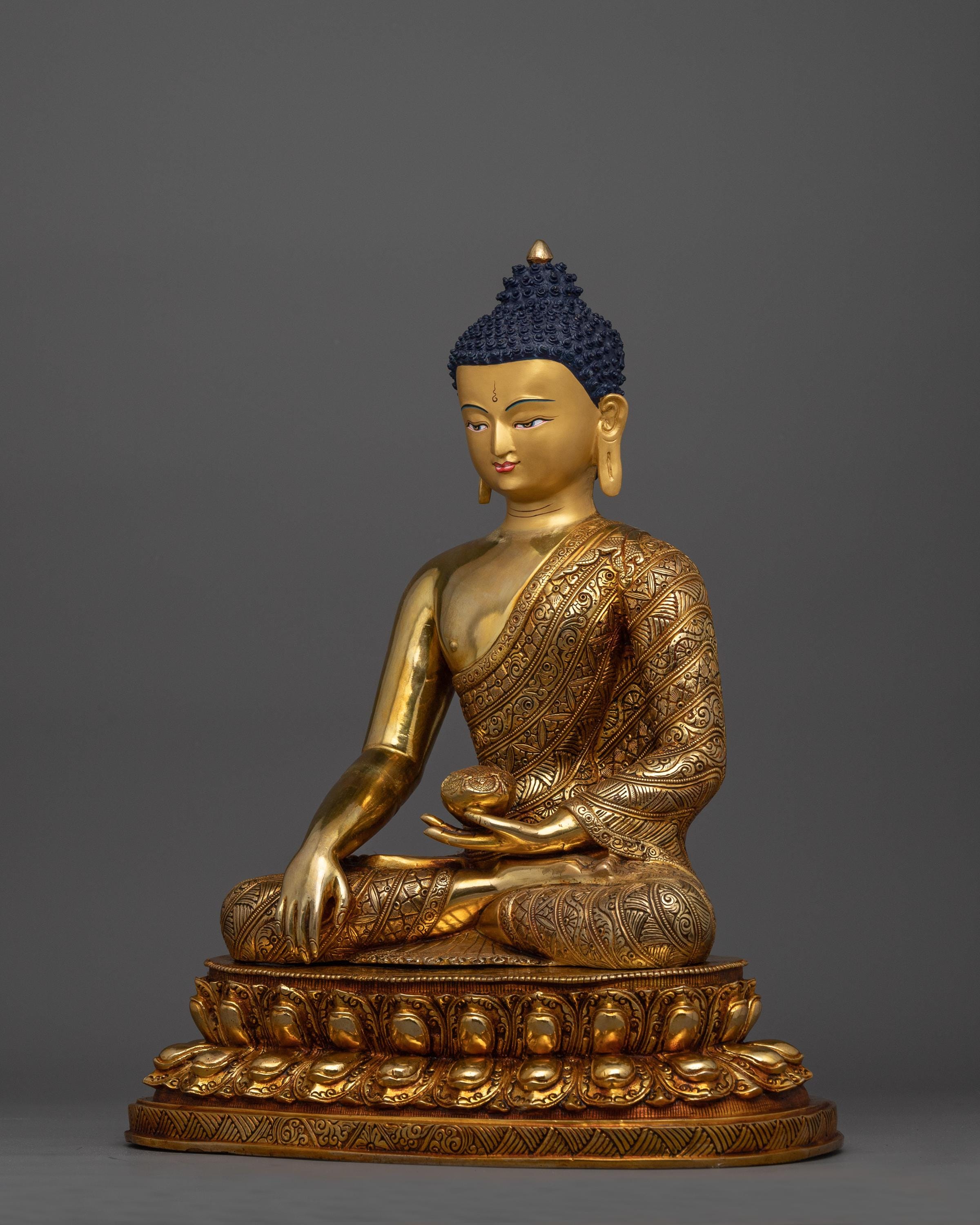 Siddhartha Gautama Buddha Statue | 24K Gold Gilded Shakyamuni Buddha ...