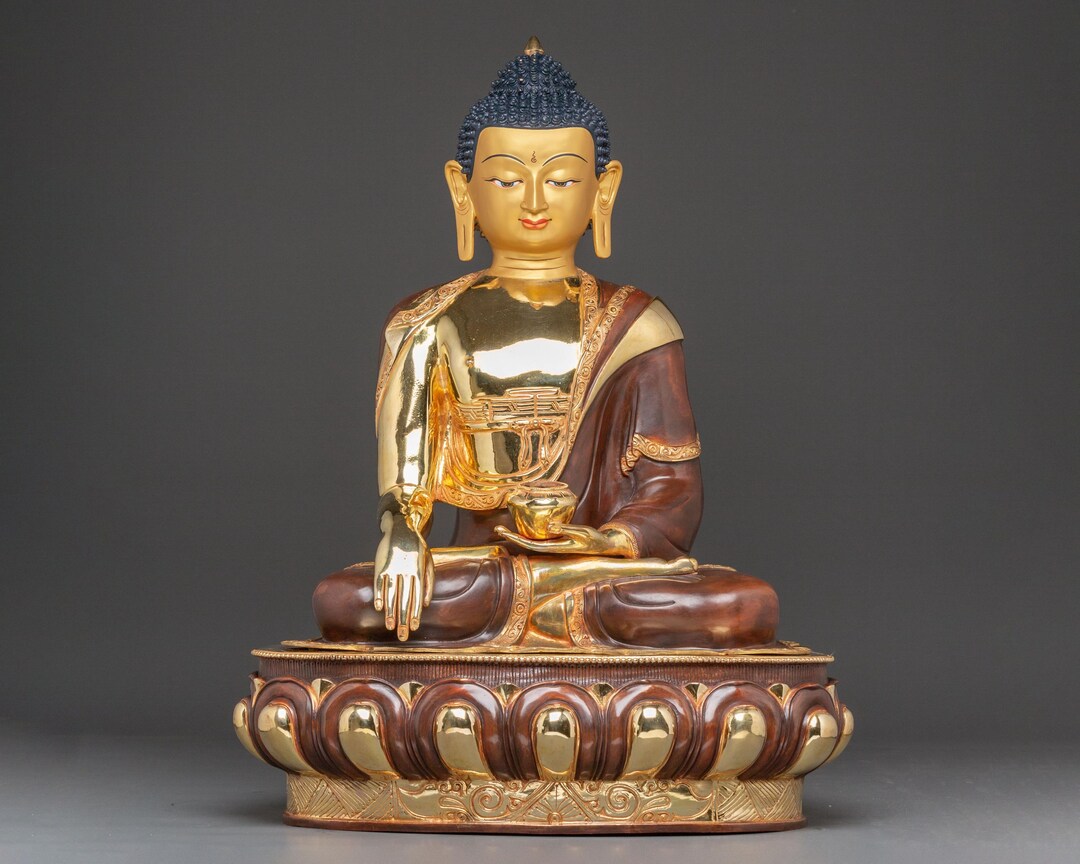 Handcrafted Sculpture of Buddha Shakyamuni | Nepali Handmade Copper ...