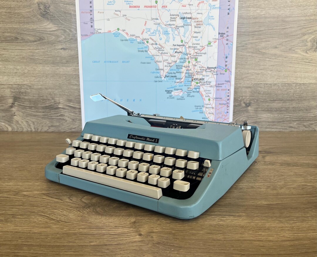 Vintage Blue Craftamatic Mark 1 Typewriter + Case. Excellent Working ...