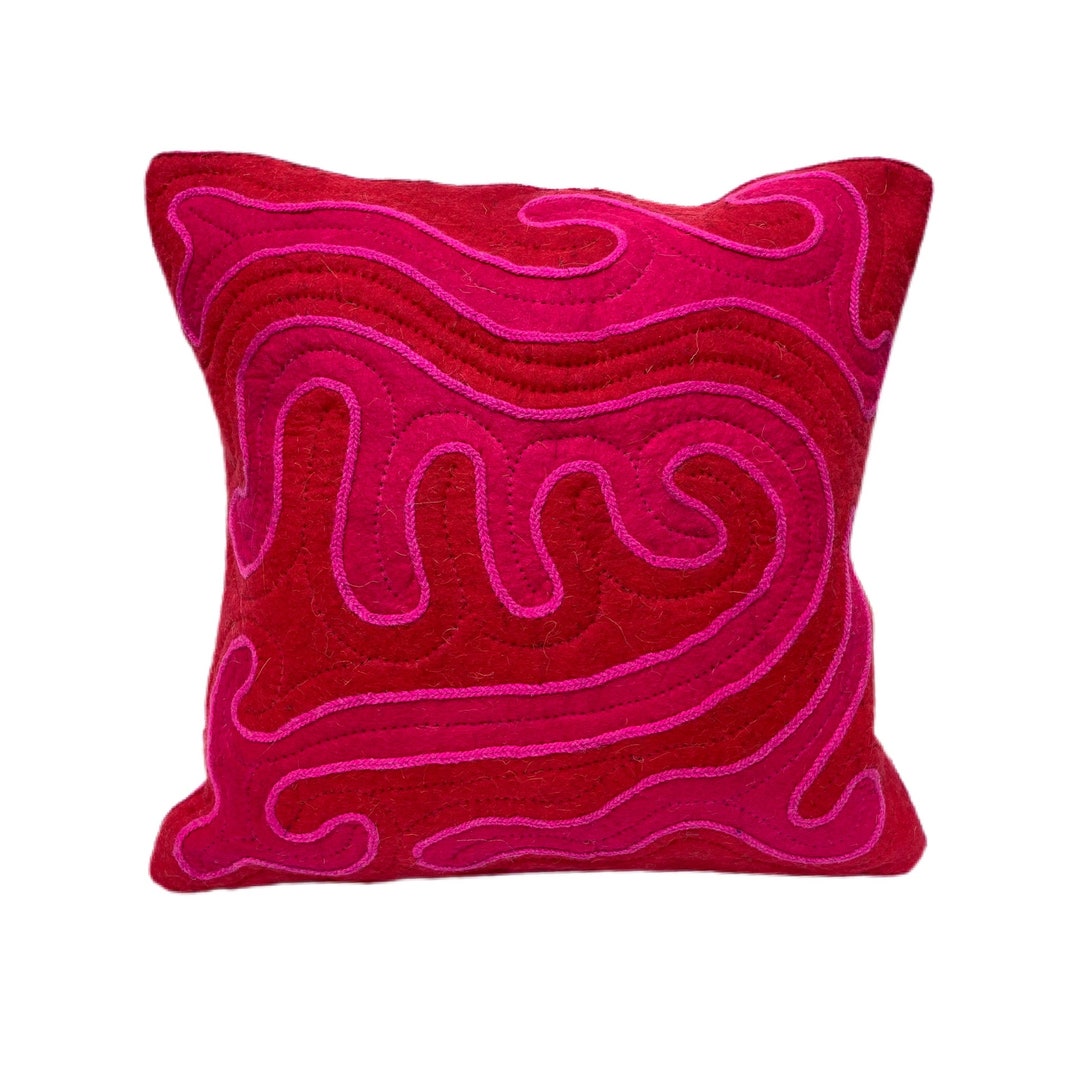 Red Pink Felt Shyrdak - Kyrgyzstan Handmade - Traditional Cushion Cover ...