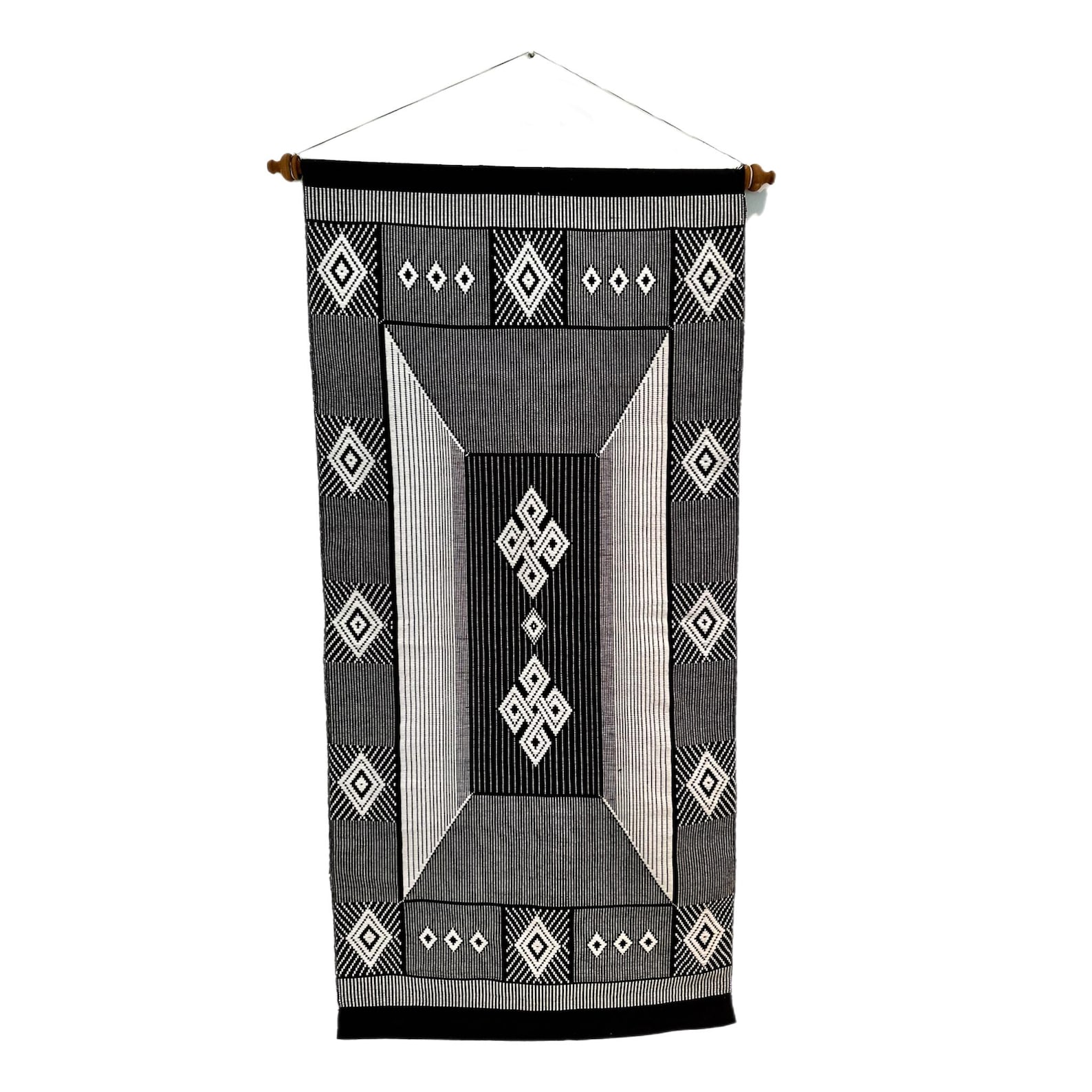 Sri Lankan Dumbara Black and White Wall Hanging | Indigenous Thalagune ...