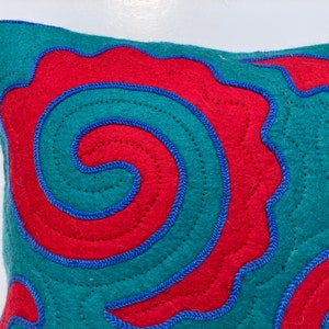 Krygyz Shyrdak traditional Felt Handmade Cushion Cover, 50cm X 50cm ...