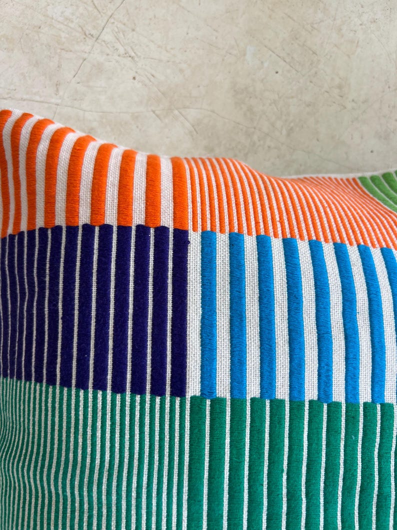 Sri Lankan Dumbara Pillow Cover | Indigenous Thalagune Hand-woven ...