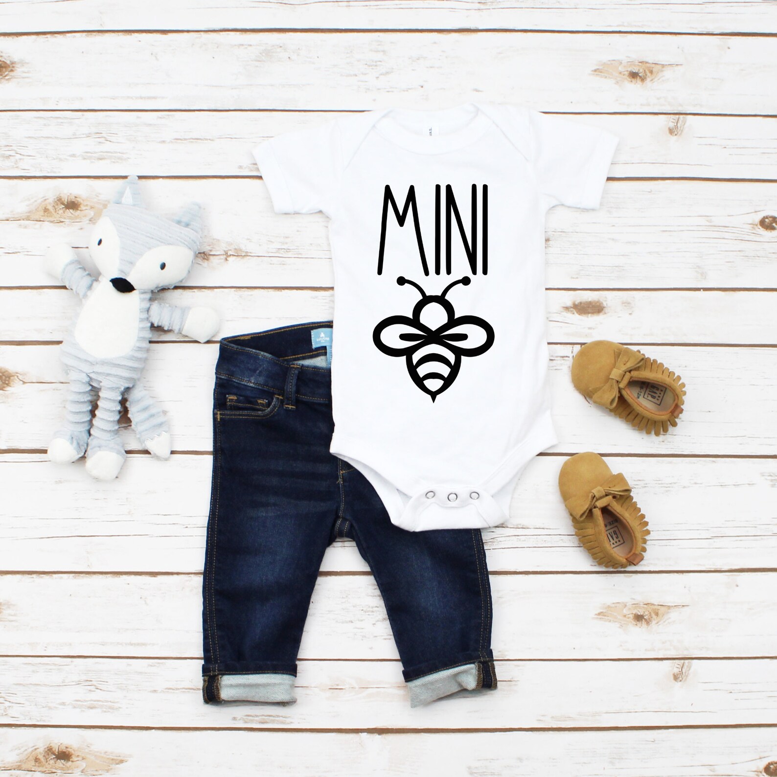 Queen Bee and Mini SVG Cut-file Digital Download; Cricut or US Cutter ...