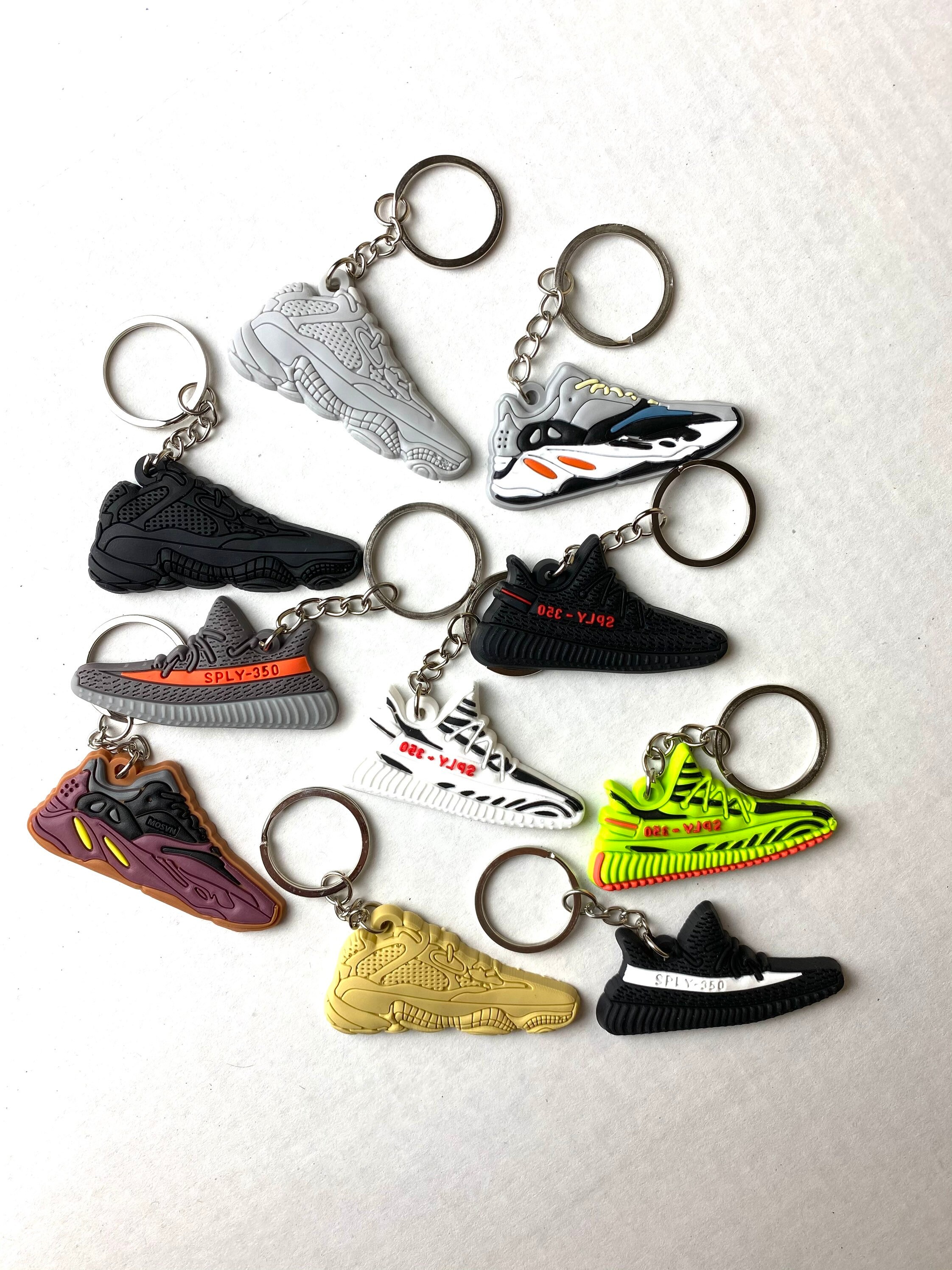 3D Sneaker Keychain Jordan 3D Keychain Kicks Machine, 43% OFF